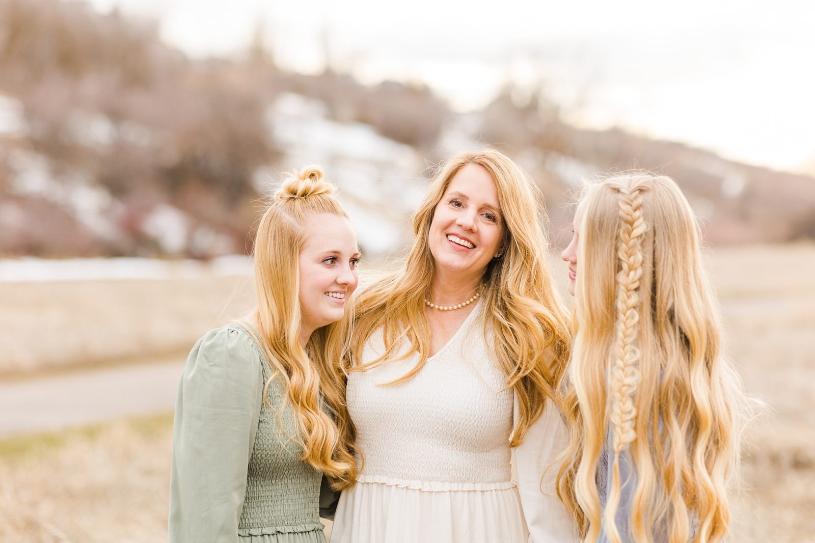 A Unique Way to Style Your Family Session | The Jacobs